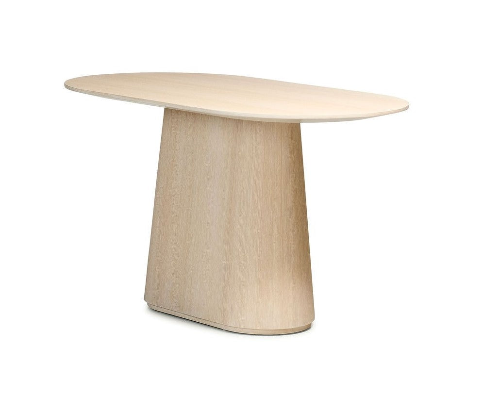 Tracy Dining Table – Bradley USA
